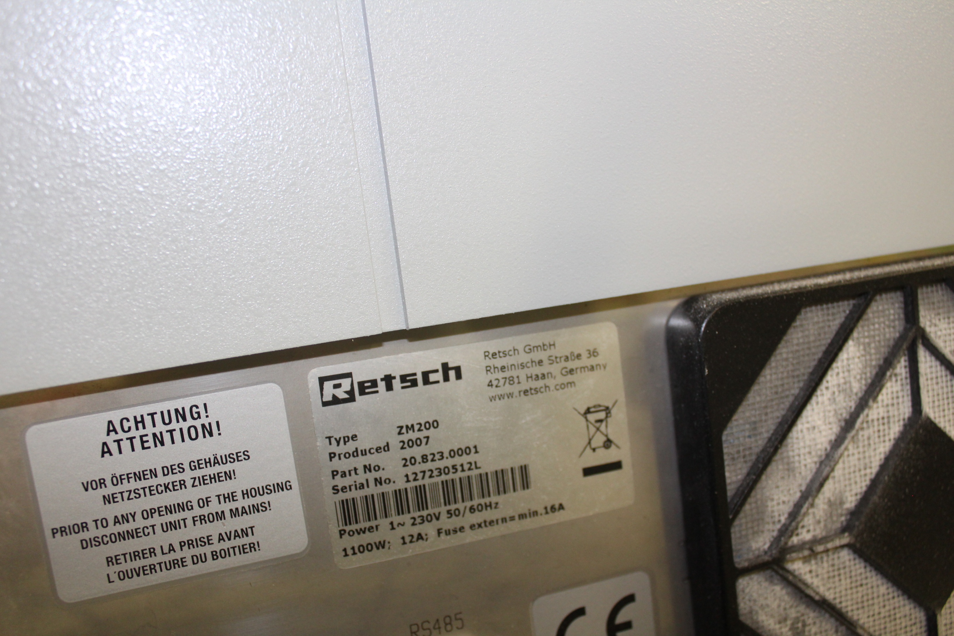 Retsch ZM200 Centrifuge Mill