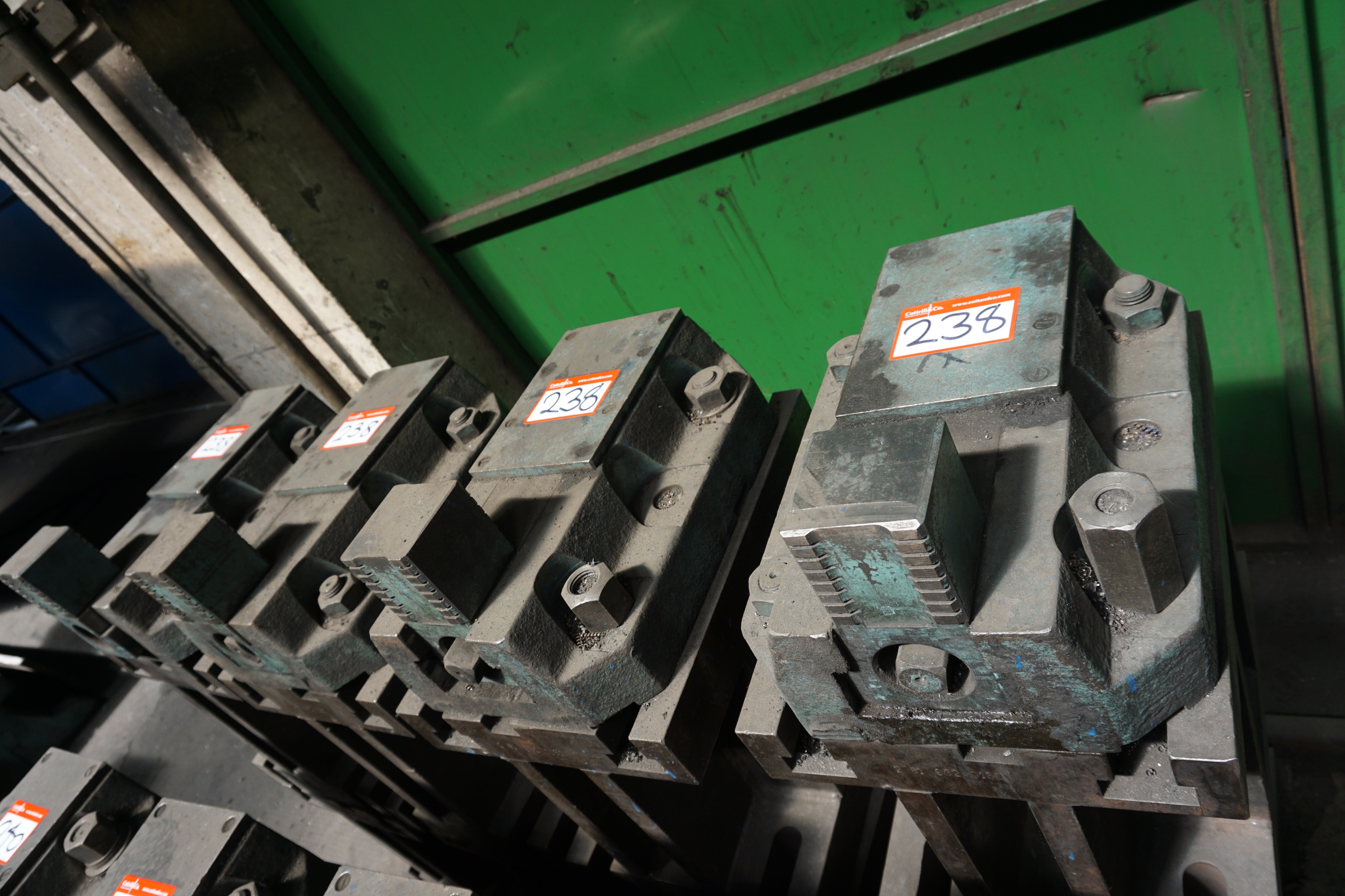 Chuck Jaws with Riser Plates for CKD Blansko VTL